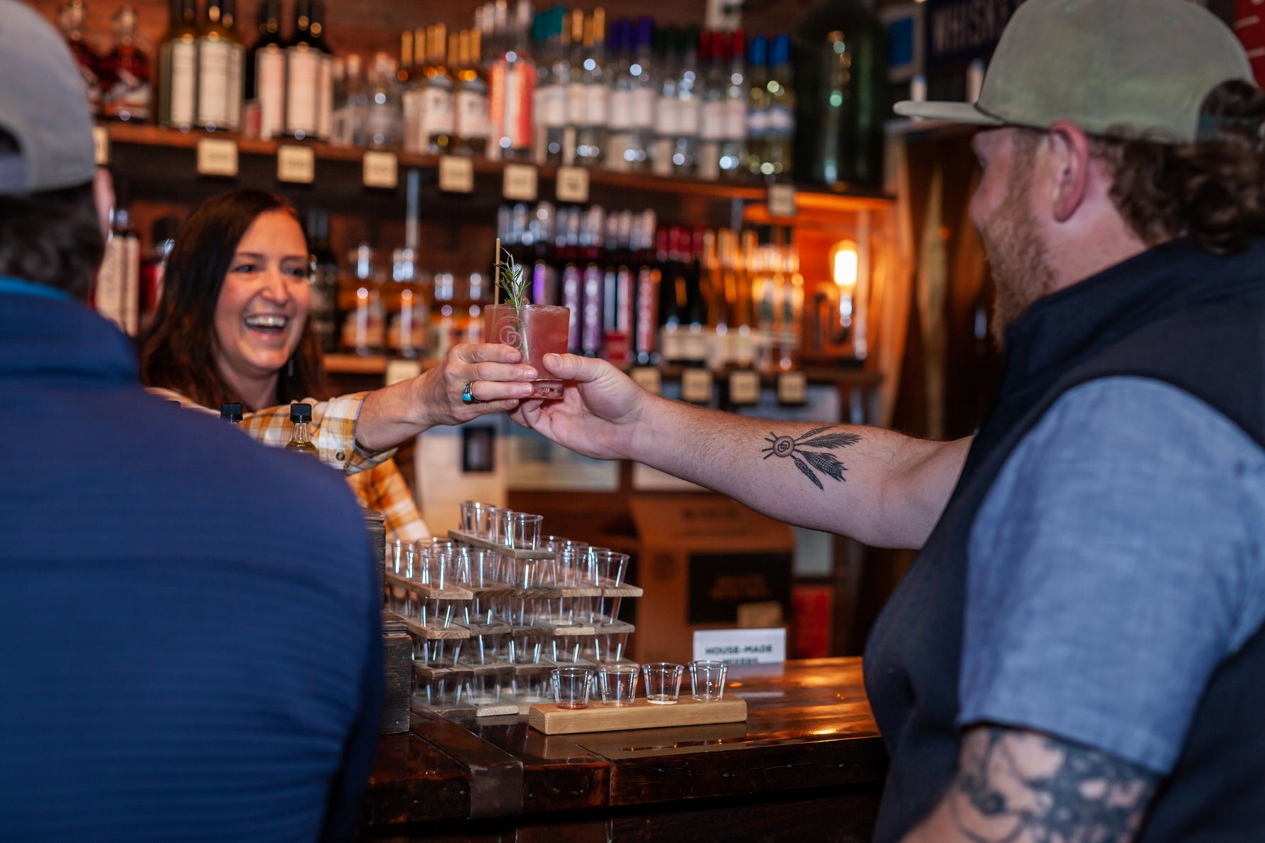 Glacier Distilling Company